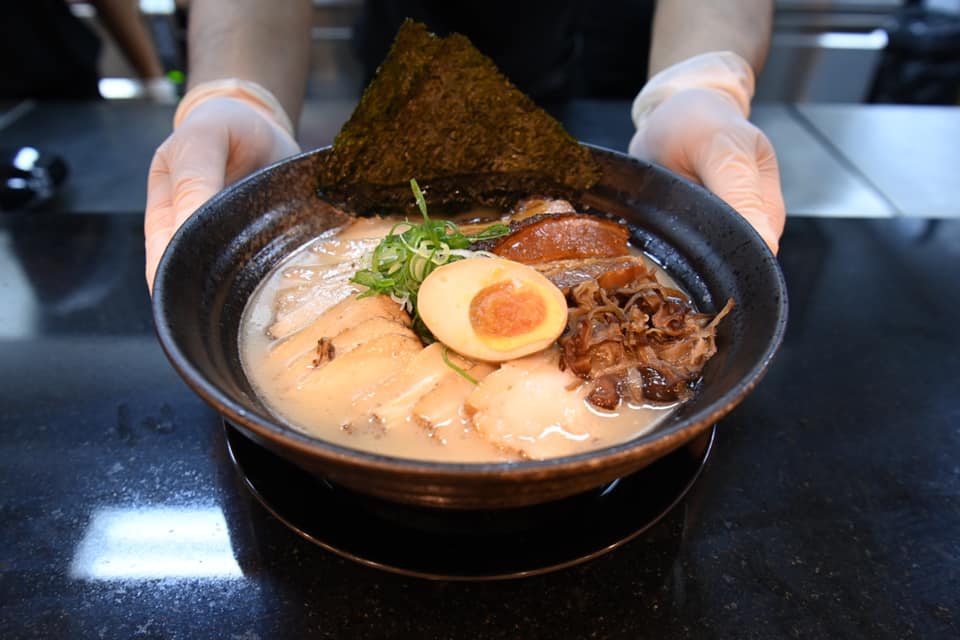 RAMEN HABU ฉลองเปิดร้านใหม่ สาขาโลตัส รัตนาธิเบศร์ เสิร์ฟความอร่อยให้ ...