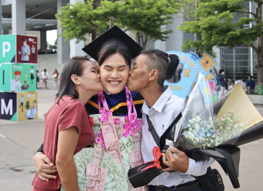 🎓💚🎉 PIM Graduation Ceremony 2022 งานรับปริญญารุ่นที่ 10 และ รุ่นที่ 11 ...