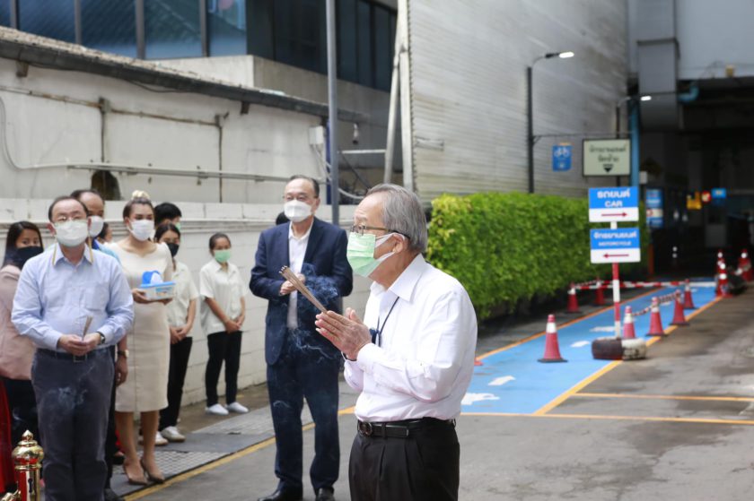 คณะผู้บริหาร CP-CPF นำพนักงาน ร่วมพิธีสารทจีน ประจำปี 2565