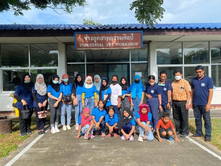 "CPF - ศูนย์ FLEC" พัฒนาทักษะชีวิตลูกหลานแรงงานประมงข้ามชาติ ปีที่ 4 สู่ความมั่นคงด้านอาหารและ ...