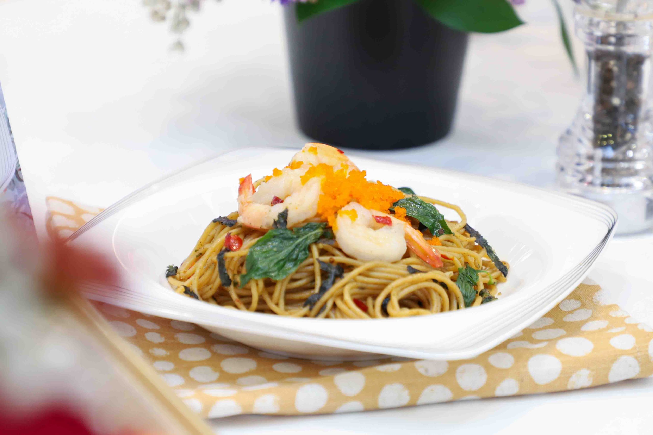 เซเว่น อีเลฟเว่น ร่วมกับ บริษัท เอฟ แอนด์ บี บายดาว จำกัด เปิดตัว 2 ...