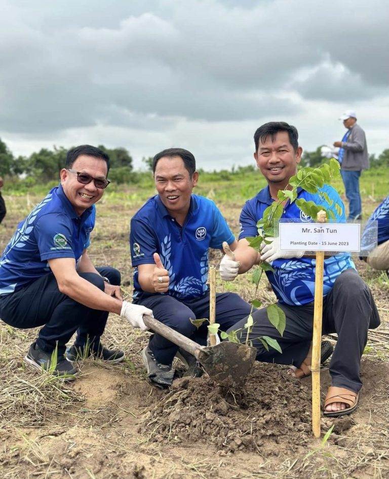 ธุรกิจเขตประเทศเมียนมา เดินหน้าปลูกไม้ยืนต้นในโครงการ Green Home CPP Myanmar 2023 📍ฟาร์มบอนี่ ...