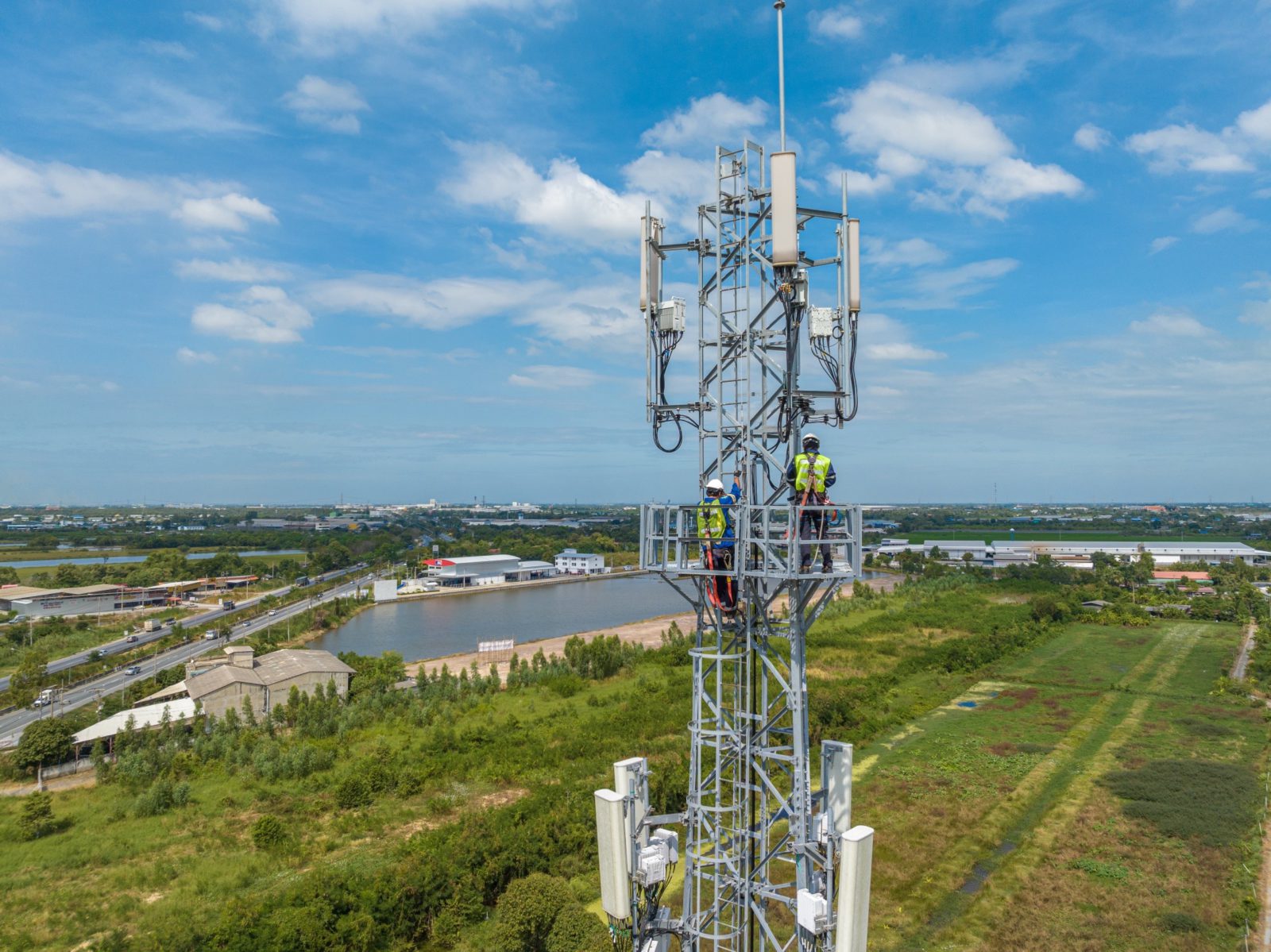 ทรู คอร์ป มุ่งสู่ “Net Zero” ภายในปี 2593 วางกลยุทธ์ร่วมกับคู่ค้าพันธมิตร เร่งลดการปล่อยก๊าซ ...