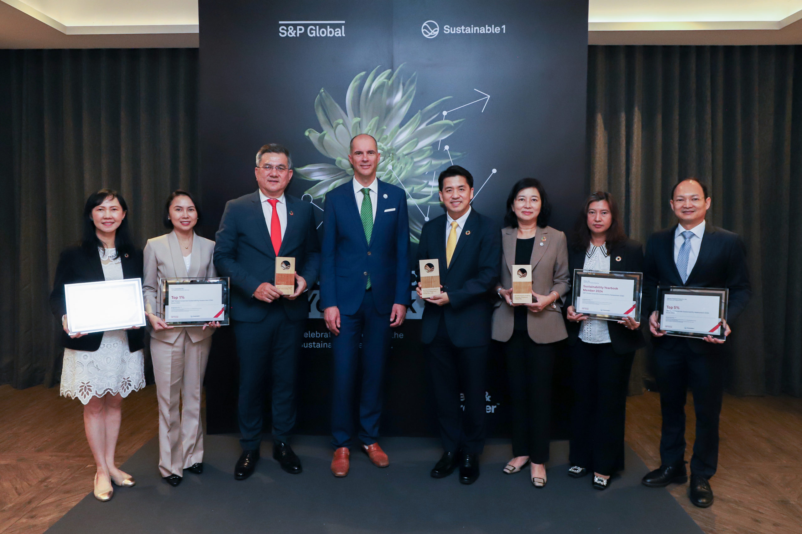 เครือซีพี-บริษัทในเครือฯ รับรางวัลบริษัทยั่งยืนระดับโลกจาก S&P Global ในงาน "DJSI Sustainability ...