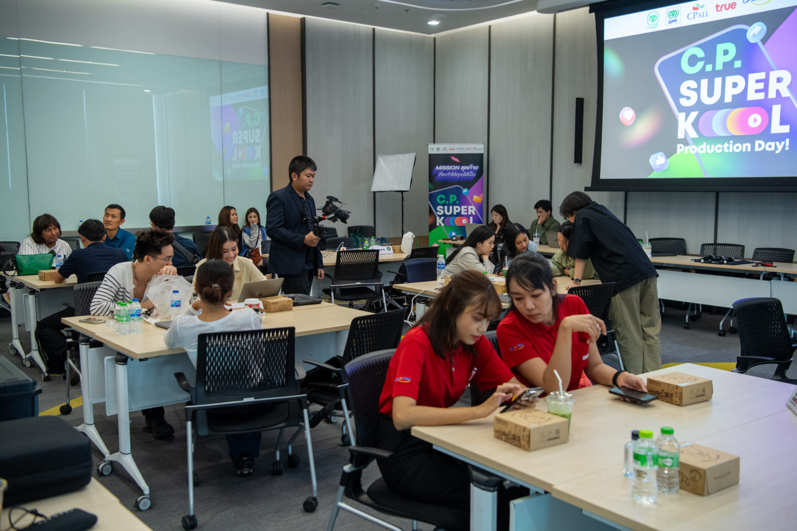 C.P. KOLs 12 ทีมสุดท้าย ผนึกกำลังสร้างสรรค์คอนเทนต์ร่วมกับโค้ชครีเอเตอร์ชื่อดัง เตรียมโชว์ ...