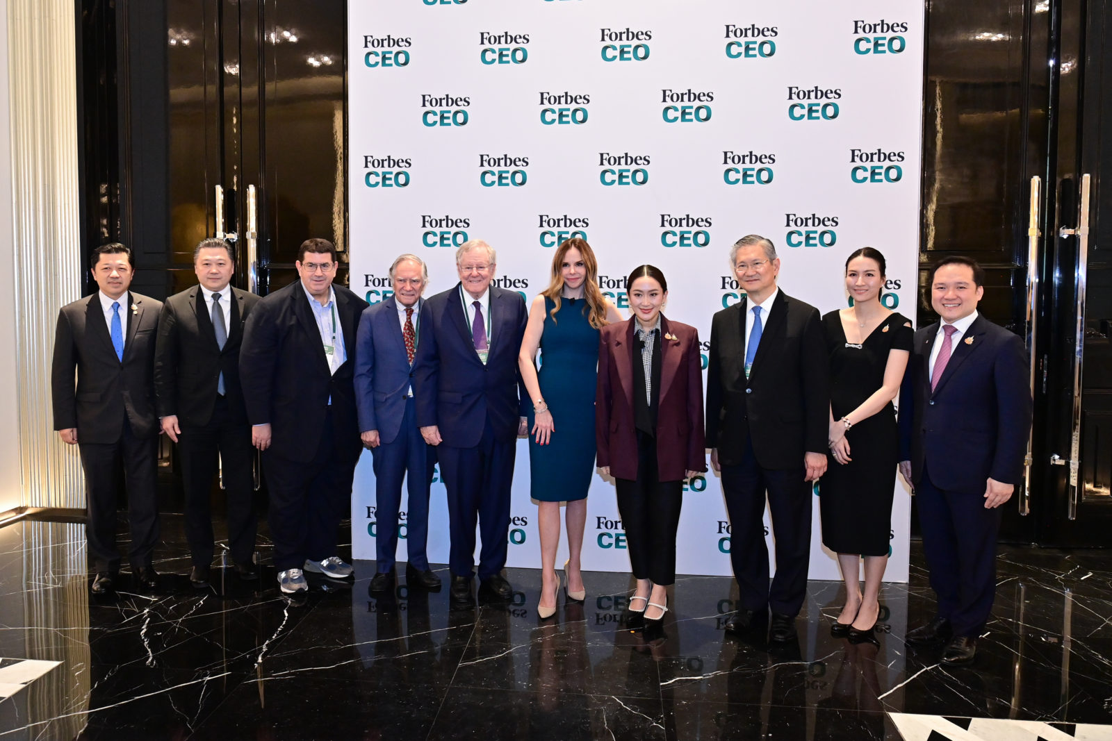 เครือซีพีนำทีมผู้บริหารระดับสูงเข้าร่วมเวทีประชุมสุดยอดที่รวมผู้นำ ...